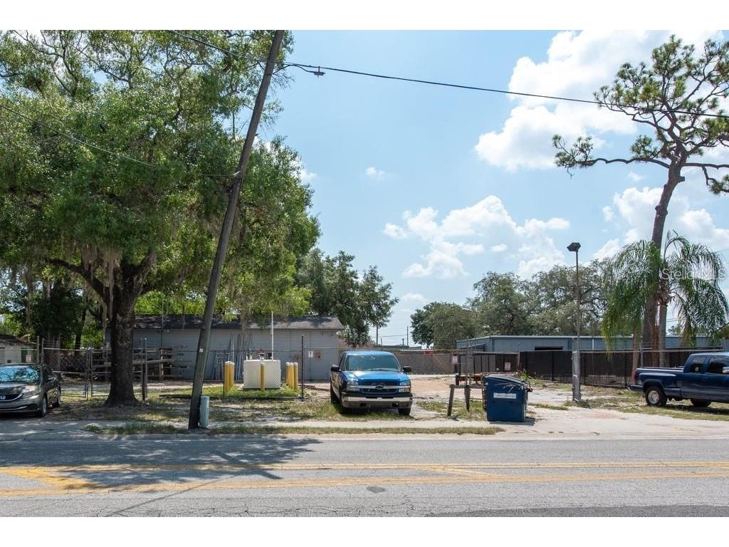 801 W Waters Avenue, Tampa, FL, 33604 | MLS: T3537772 | Edina Realty