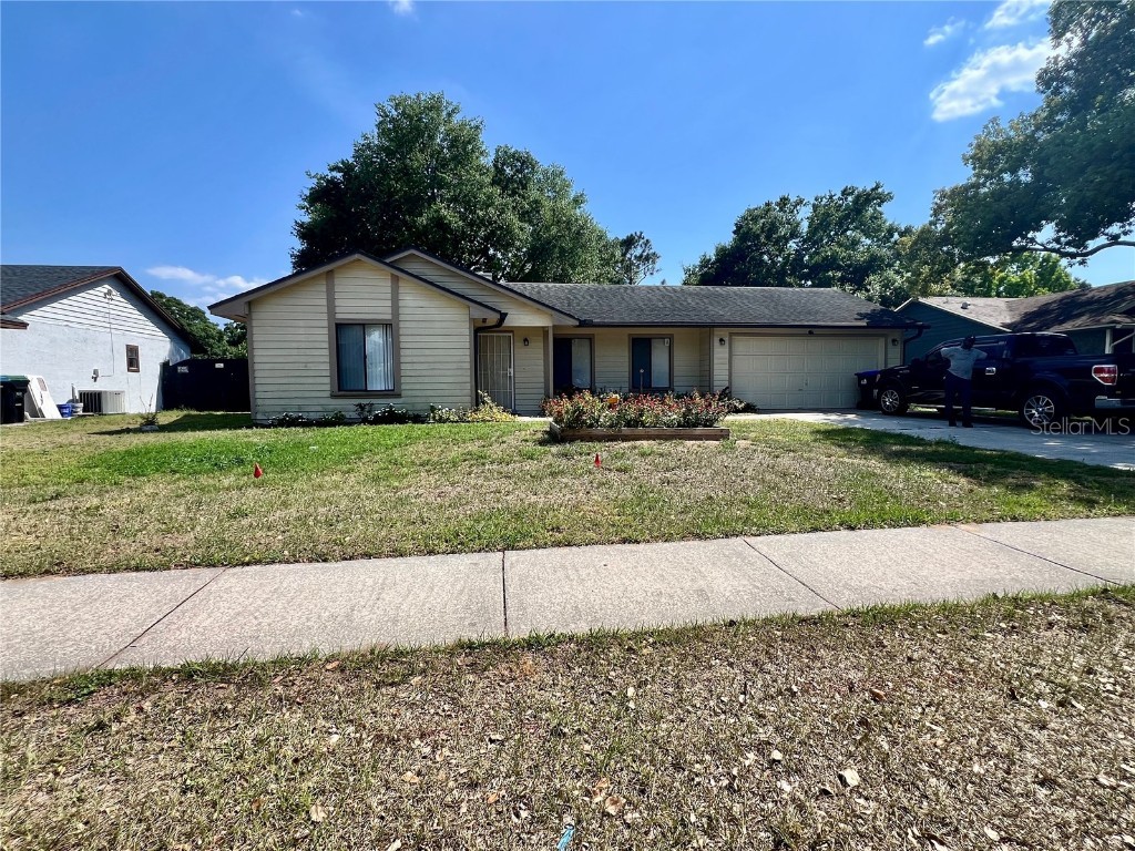 8050 Windy Hill Way, Orlando, FL, 32818 | MLS: O6209420 | Edina Realty