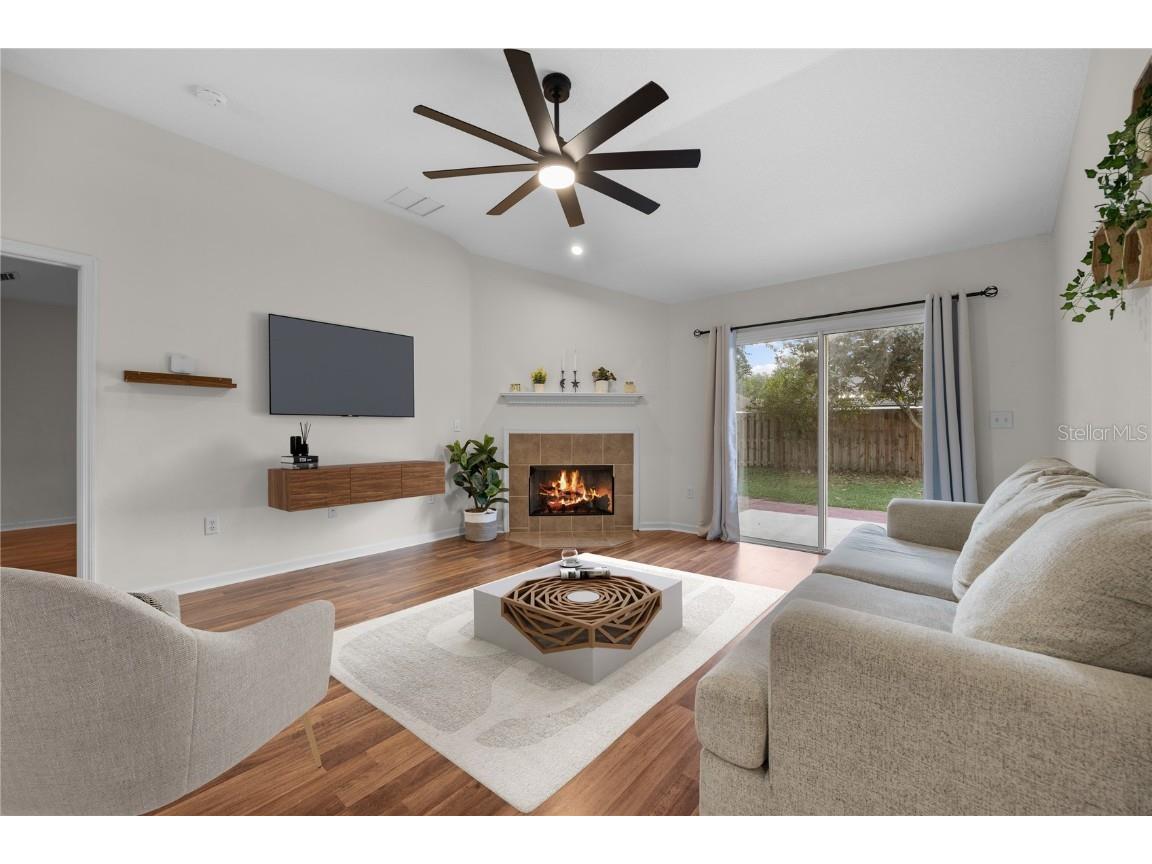 8128 NW 51st Street, Gainesville, FL, 32653 | MLS: GC521668 | Edina Realty