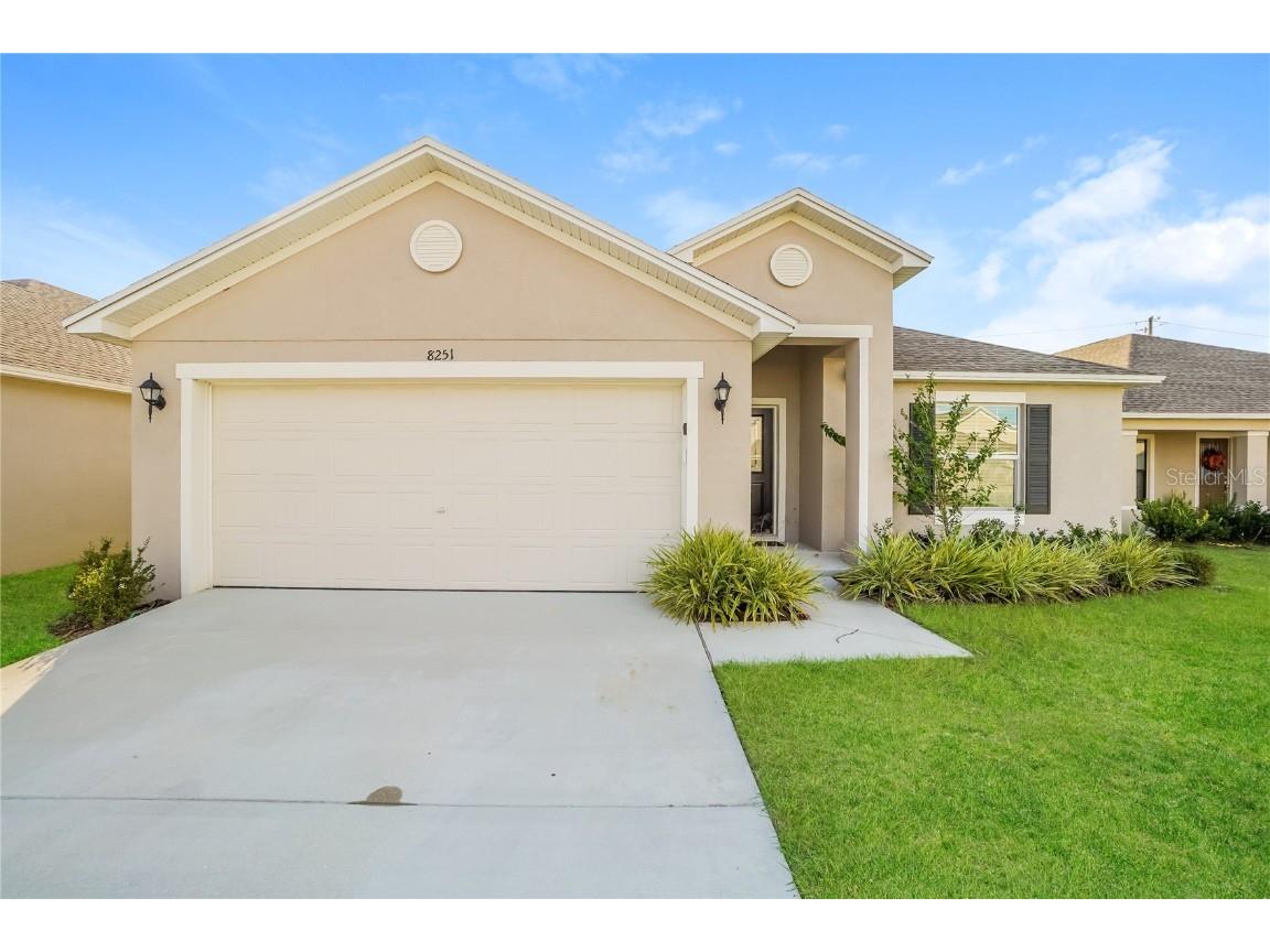 8251 Campbell Crossing Circle, Lakeland, FL, 33810 | MLS: T3503592 ...