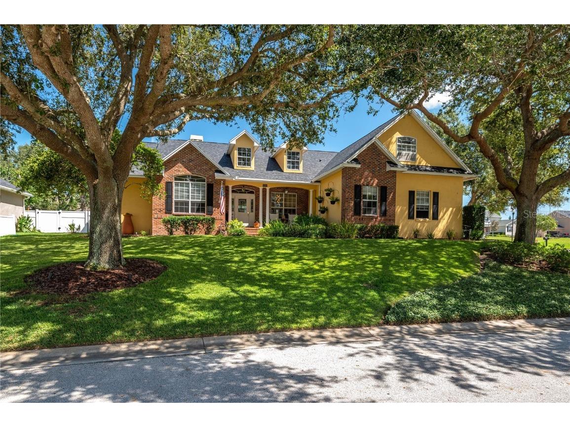 830 Hart Lake Street, Winter Haven, FL, 33884 | MLS: P4927026 | Edina ...