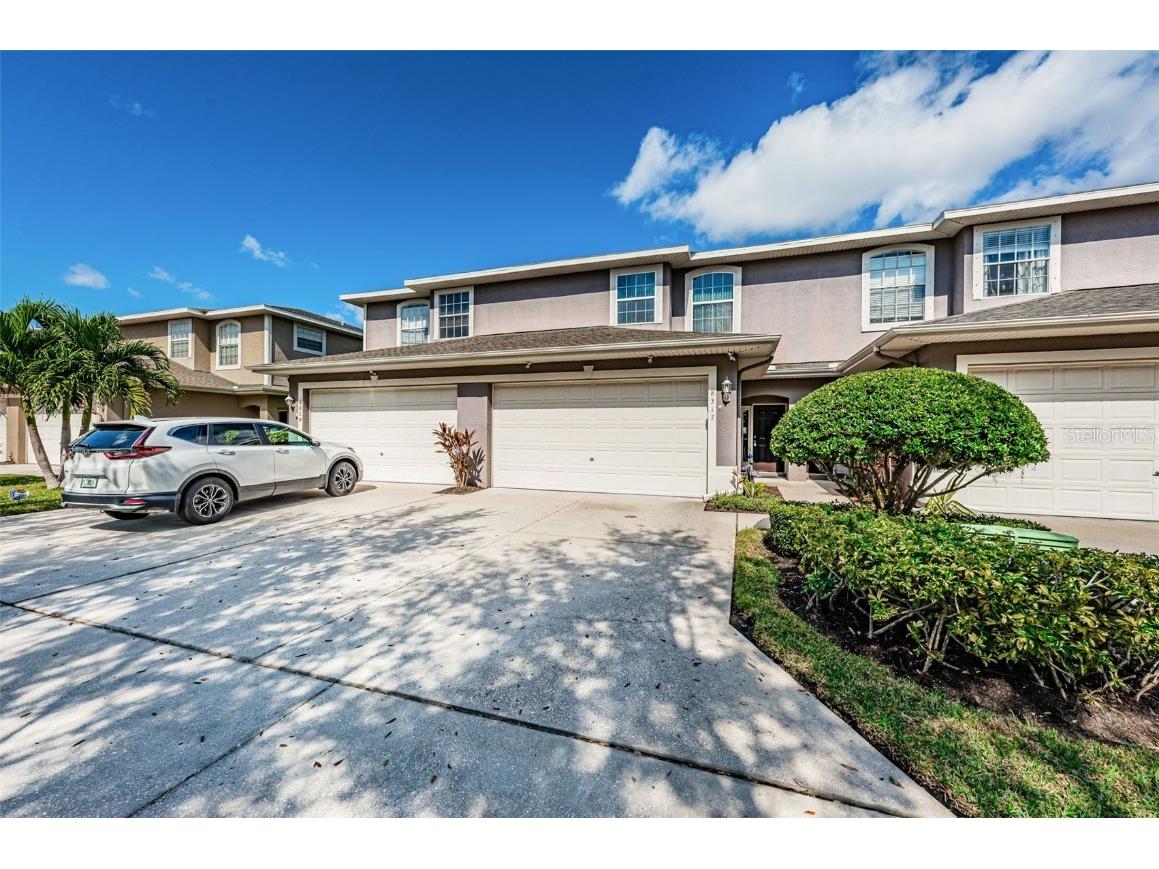 8317 118th Avenue, Largo, FL, 33773 | MLS: U8180151 | Edina Realty