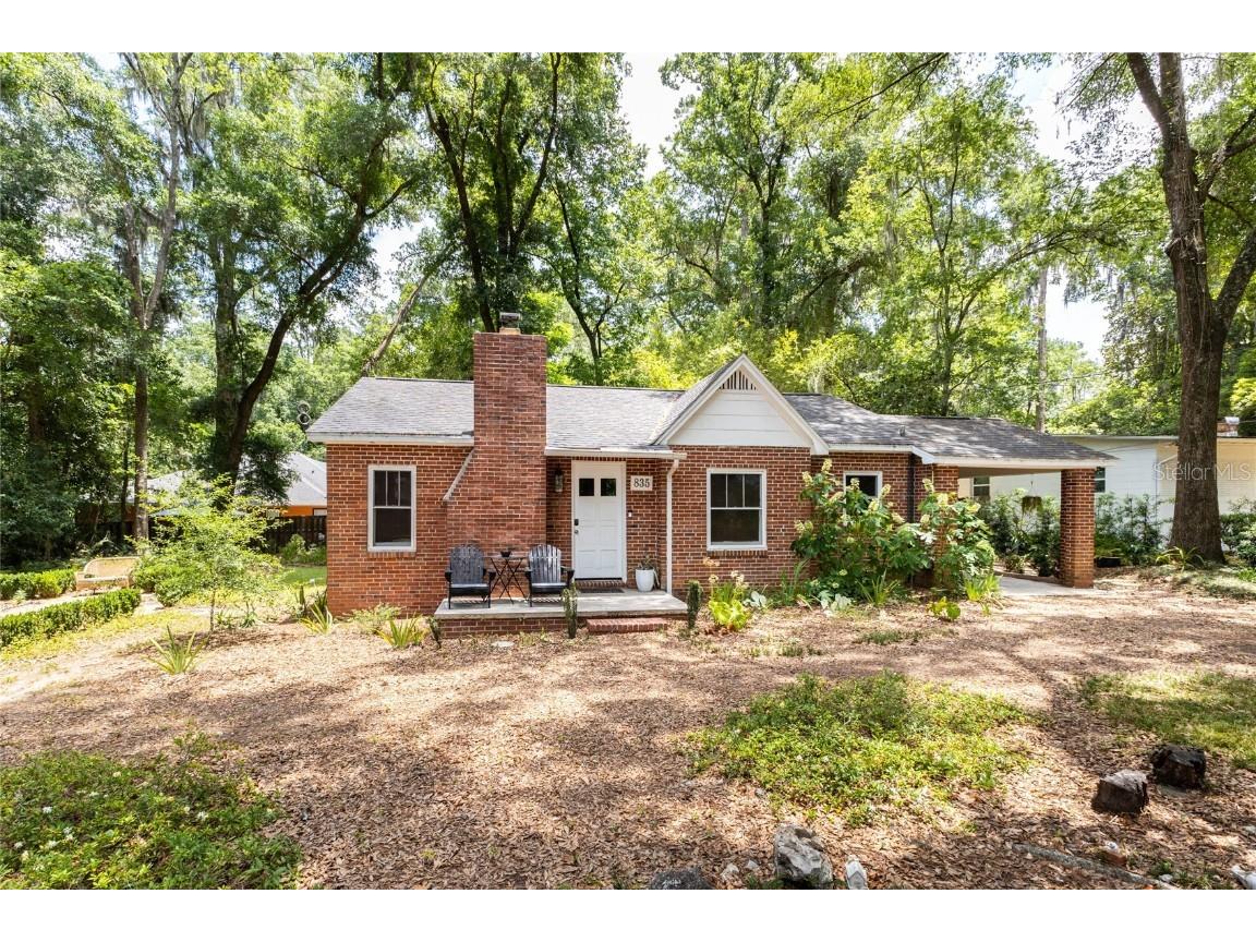 835 NW 20th Street, Gainesville, FL, 32603 | MLS: GC522810 | Edina Realty