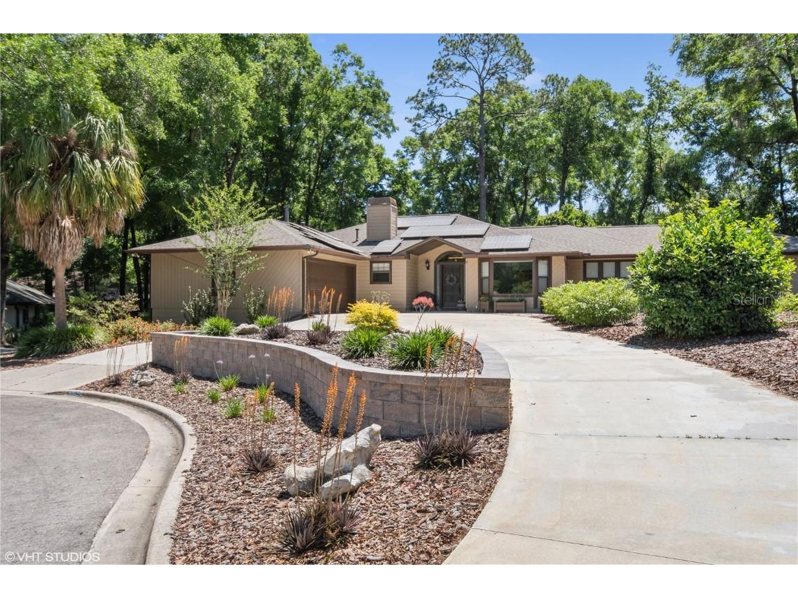 8423 SW 21 Lane, Gainesville, FL, 32607 | MLS: GC521342 | Edina Realty