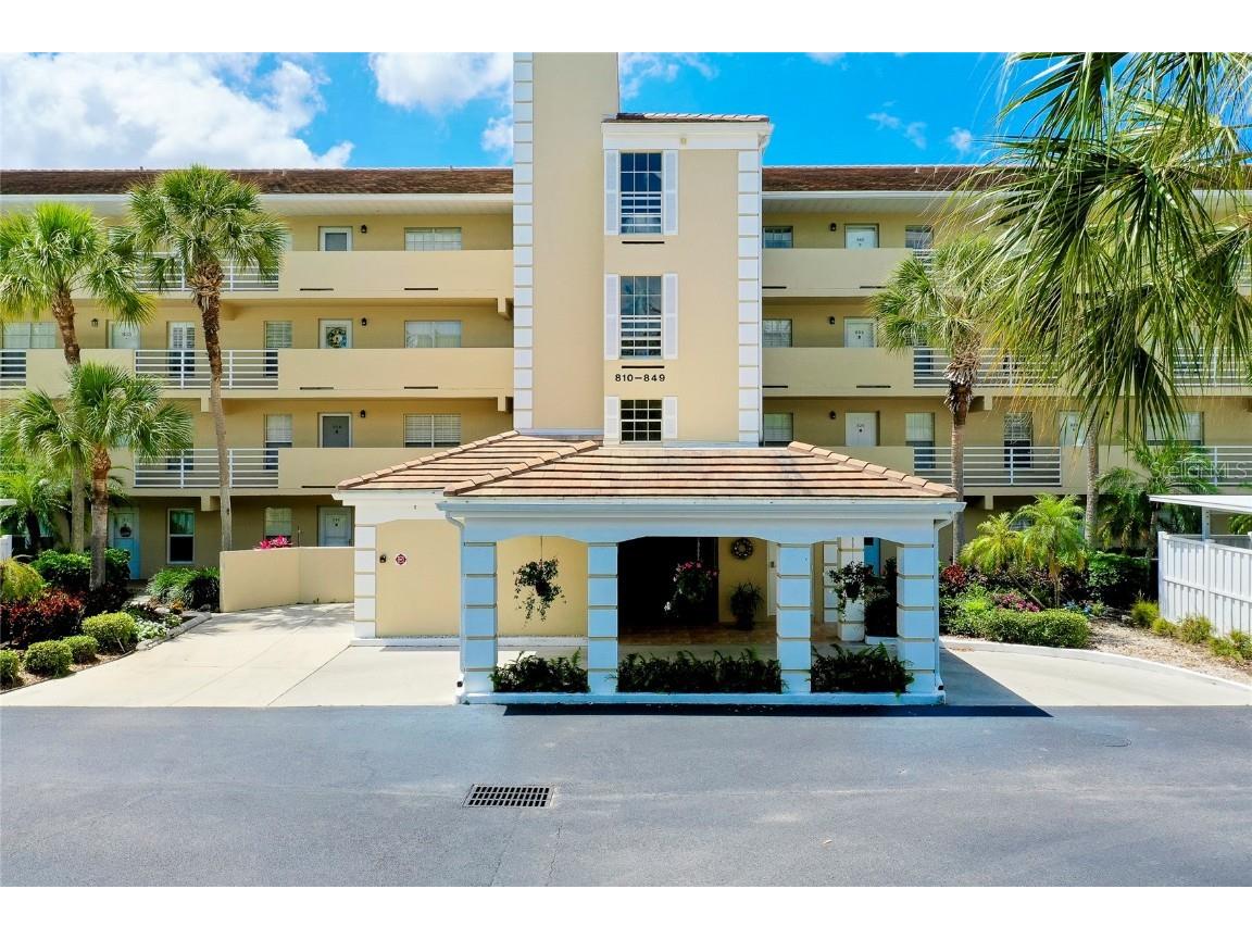 845 Wexford Boulevard #845, Venice, FL, 34293 | MLS: A4608928 | Edina ...