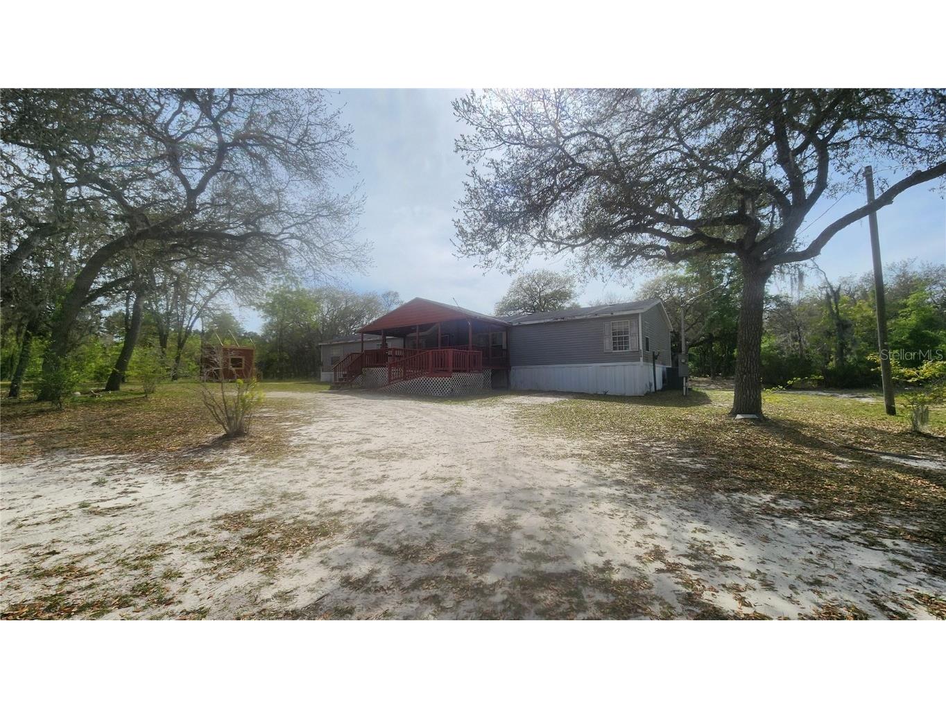 8470 NE 118th Terrace, Bronson, FL, 32621 | MLS: GC520958 | Edina Realty