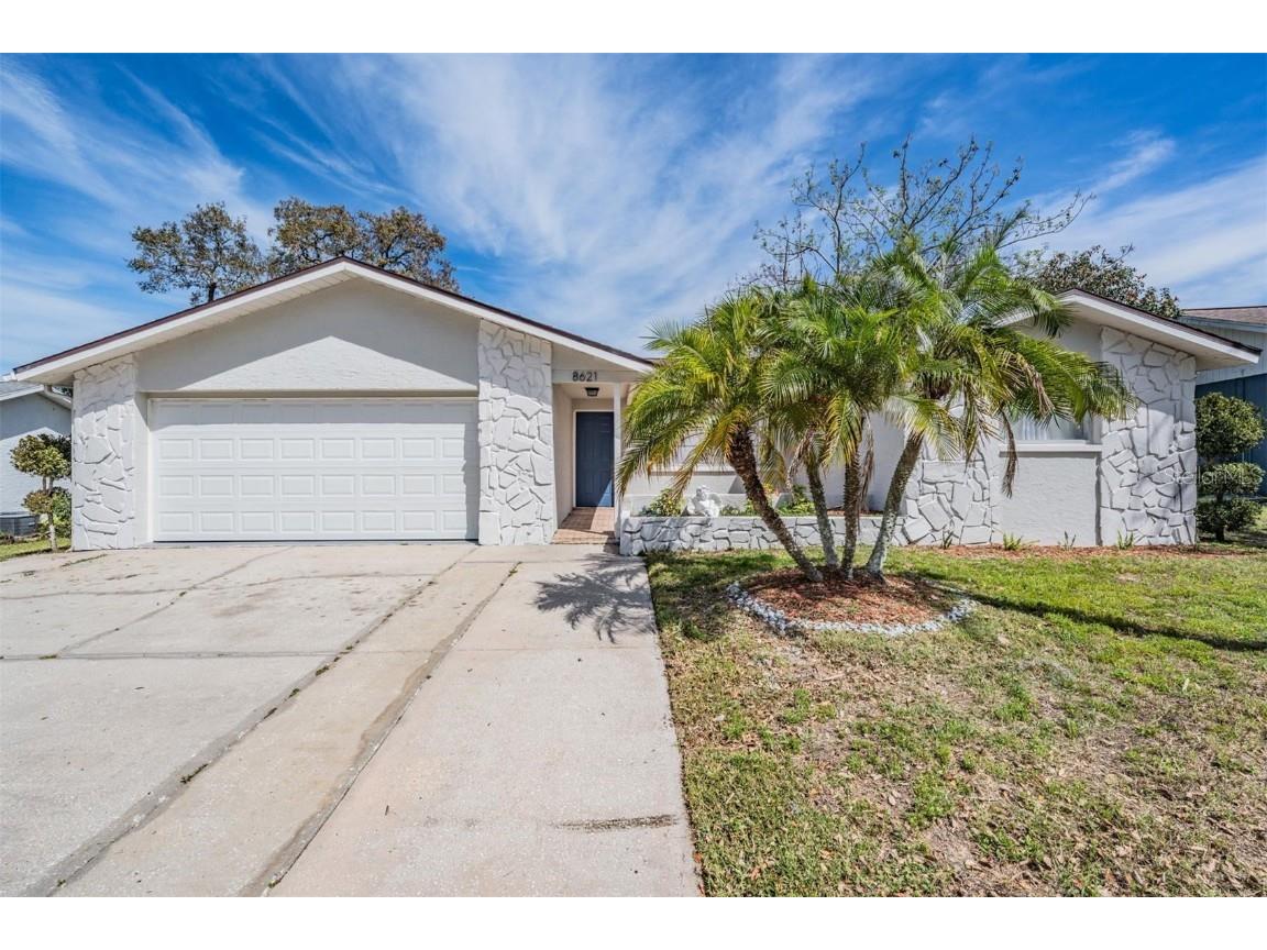 8621 Honeybee Lane, Port Richey, FL, 34668 | MLS: T3511198 | Edina Realty