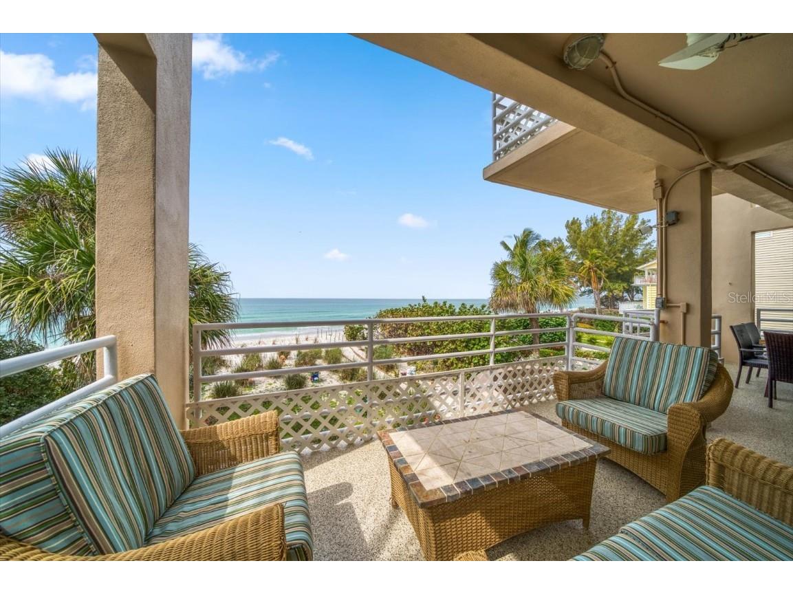 8670 W Gulf Boulevard, Treasure Island, FL, 33706 | MLS: U8232354 ...