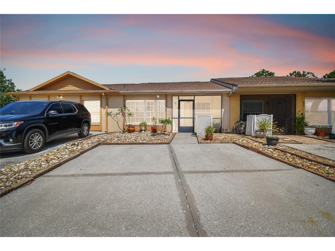 886 Burlwood Street, Brandon, FL, 33511 | MLS: W7865594 | Edina Realty