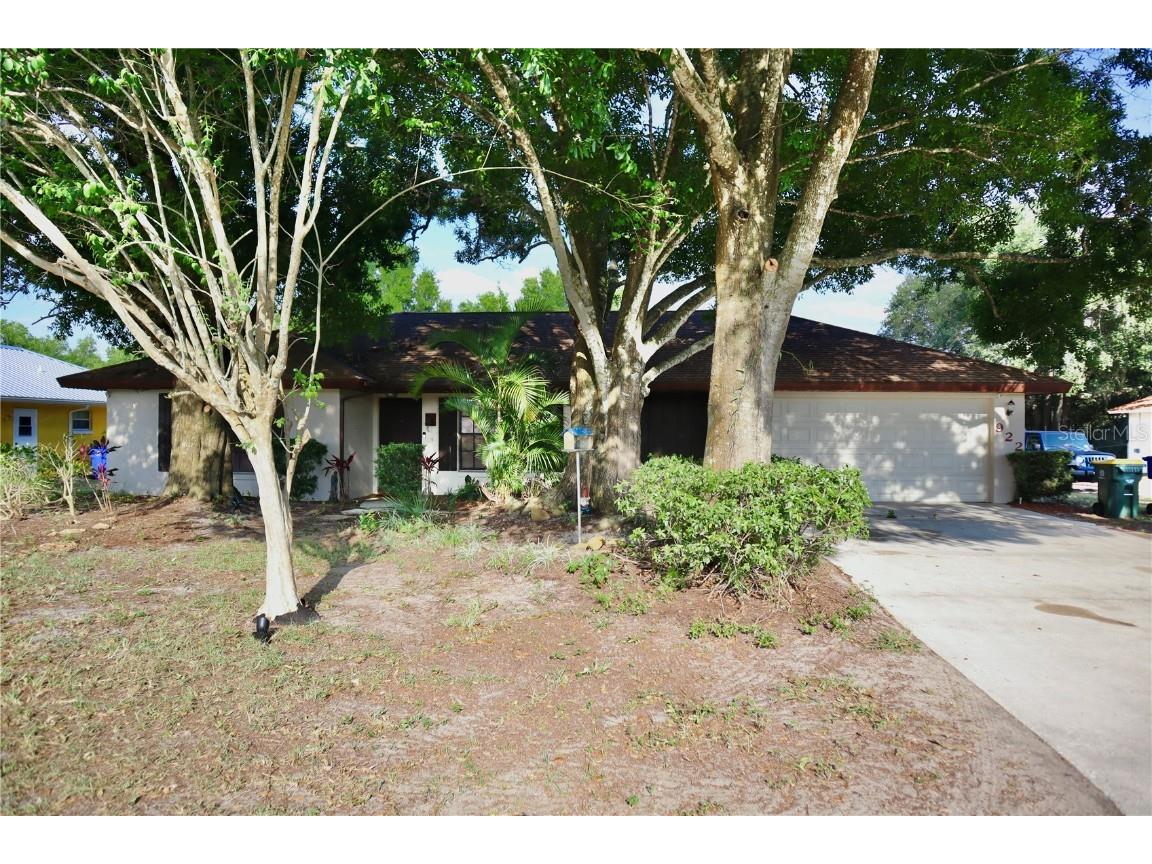 922 Corvette Avenue, Sebring, FL, 33872 | MLS: L4943752 | Edina Realty