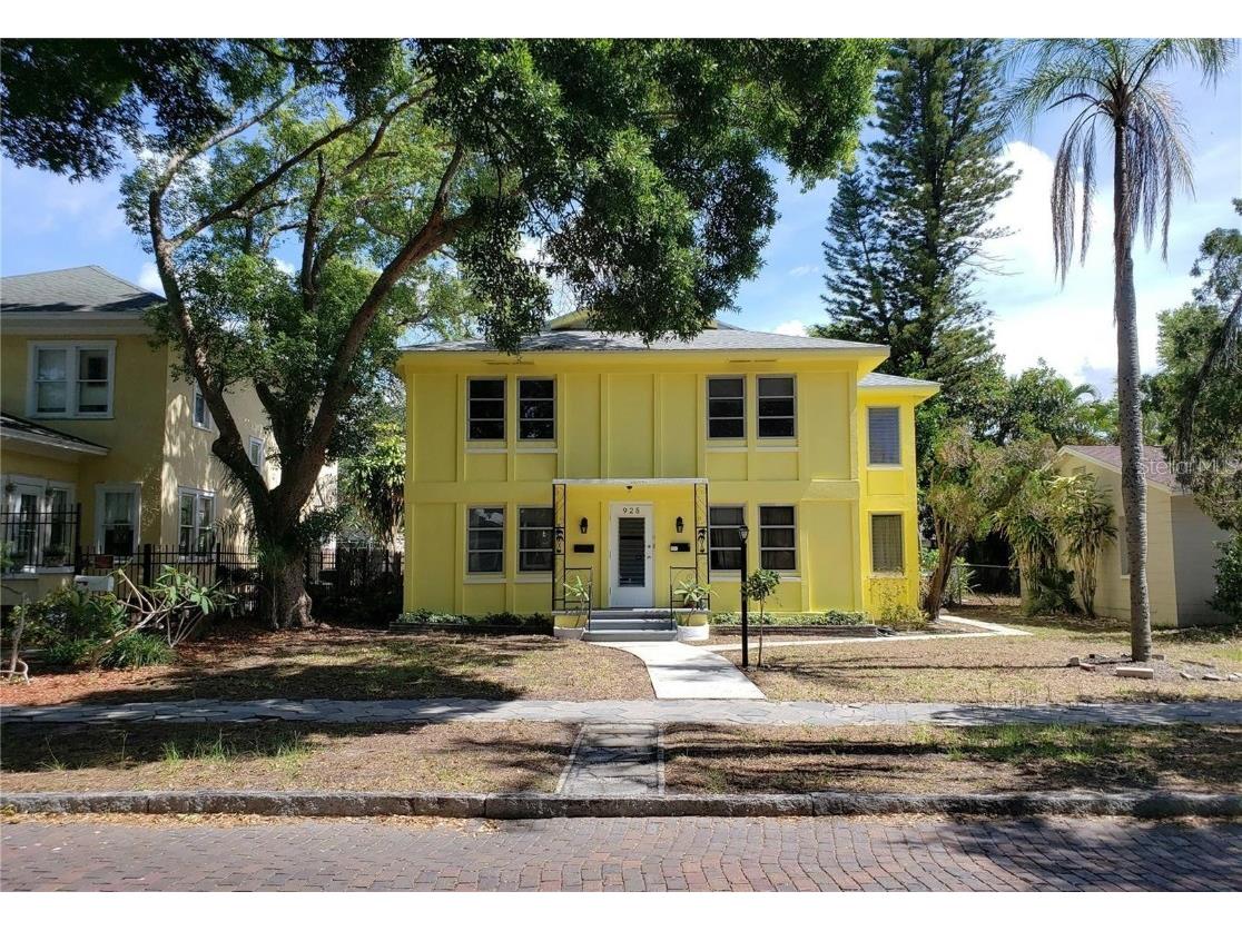 925 16th Avenue N, Saint Petersburg, FL, 33704 | MLS: U8189375 | Edina ...