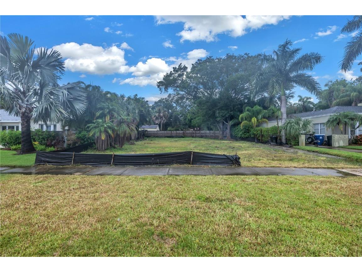 945 Snell Isle Boulevard NE, Saint Petersburg, FL, 33704 | MLS ...