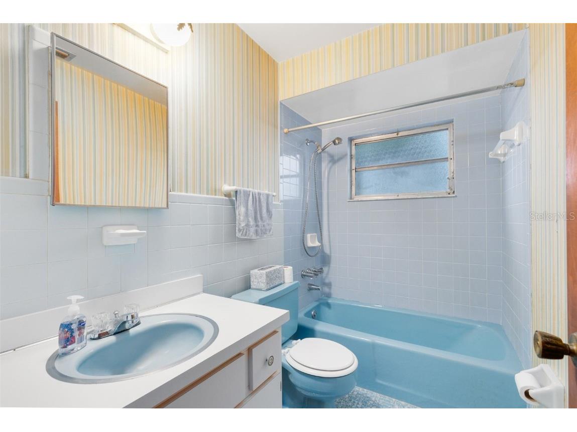 950 S Narcoossee Road, Saint Cloud, FL, 34771 | MLS: S5107679 | Edina ...