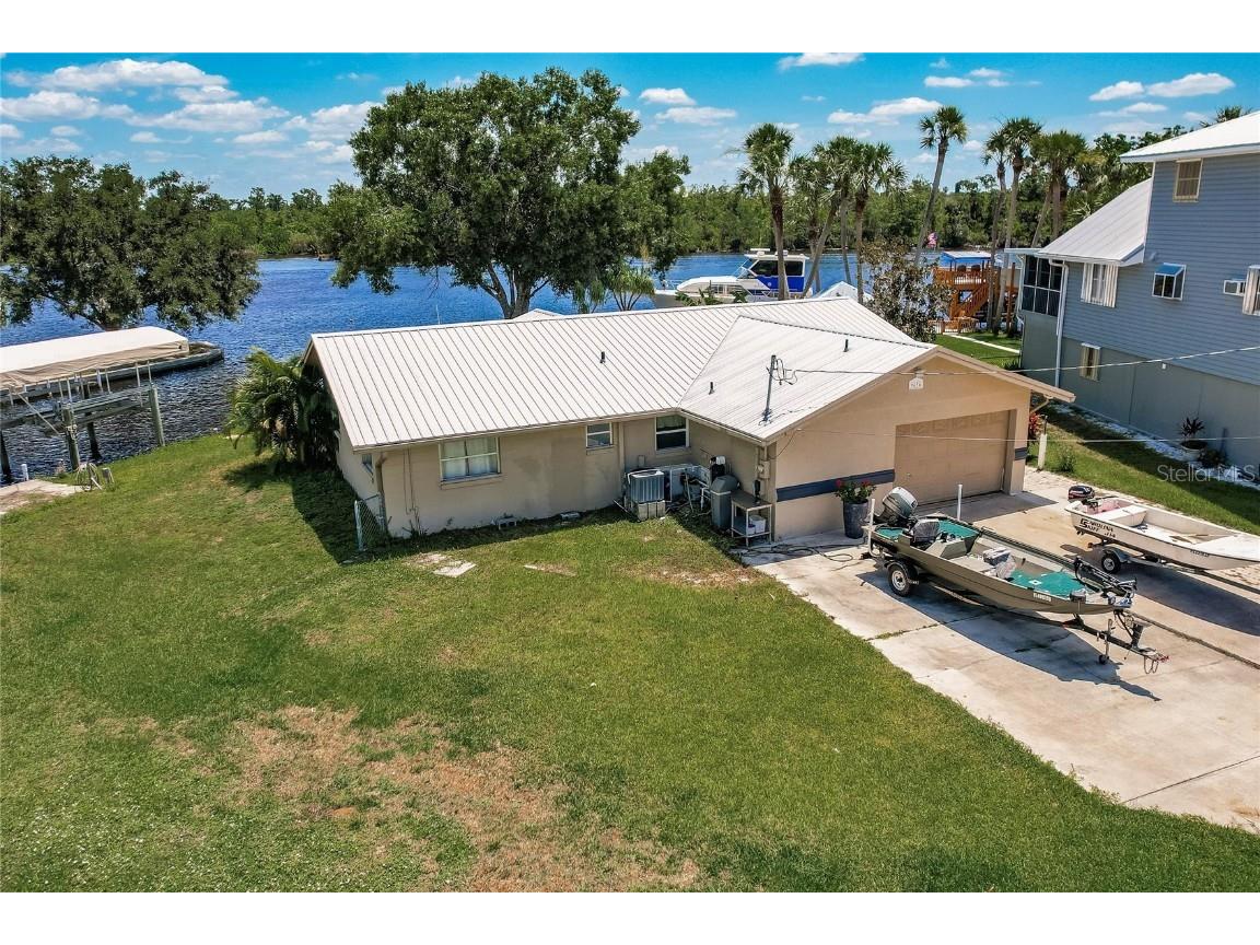 9656 SW Marina Drive, Arcadia, FL, 34269 | MLS: C7493673 | Edina Realty