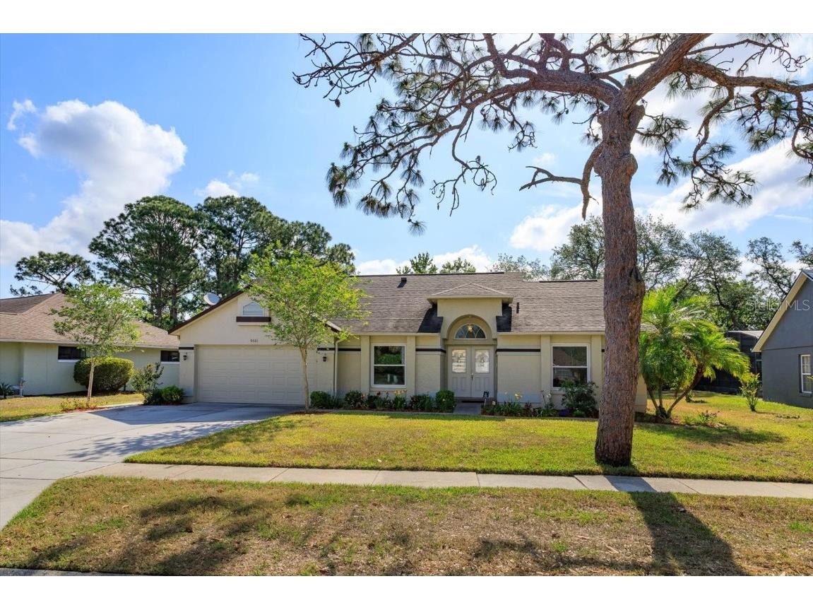 9681 Lake Douglas Place, Orlando, FL, 32817 | MLS: O6303875 | Edina Realty
