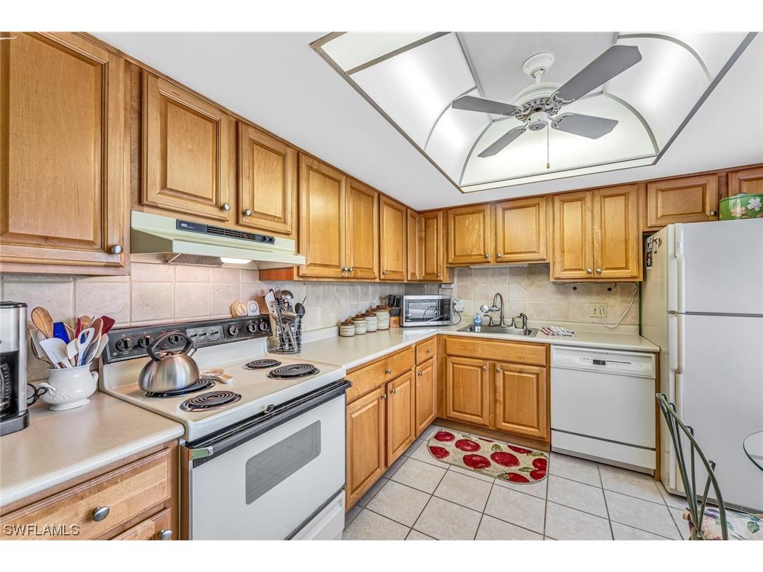 102 Teryl Road #1-1, Naples, FL, 34112 | MLS: 224002676 | Edina Realty