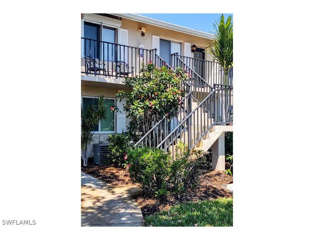 118 Palm Drive #8, Naples, FL, 34112 | MLS: 224049451 | Edina Realty