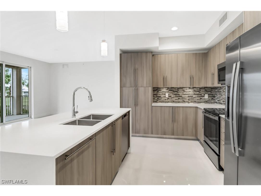 15901 Royal Pointe Lane #201, Fort Myers, FL, 33908 | MLS: 223066805 ...