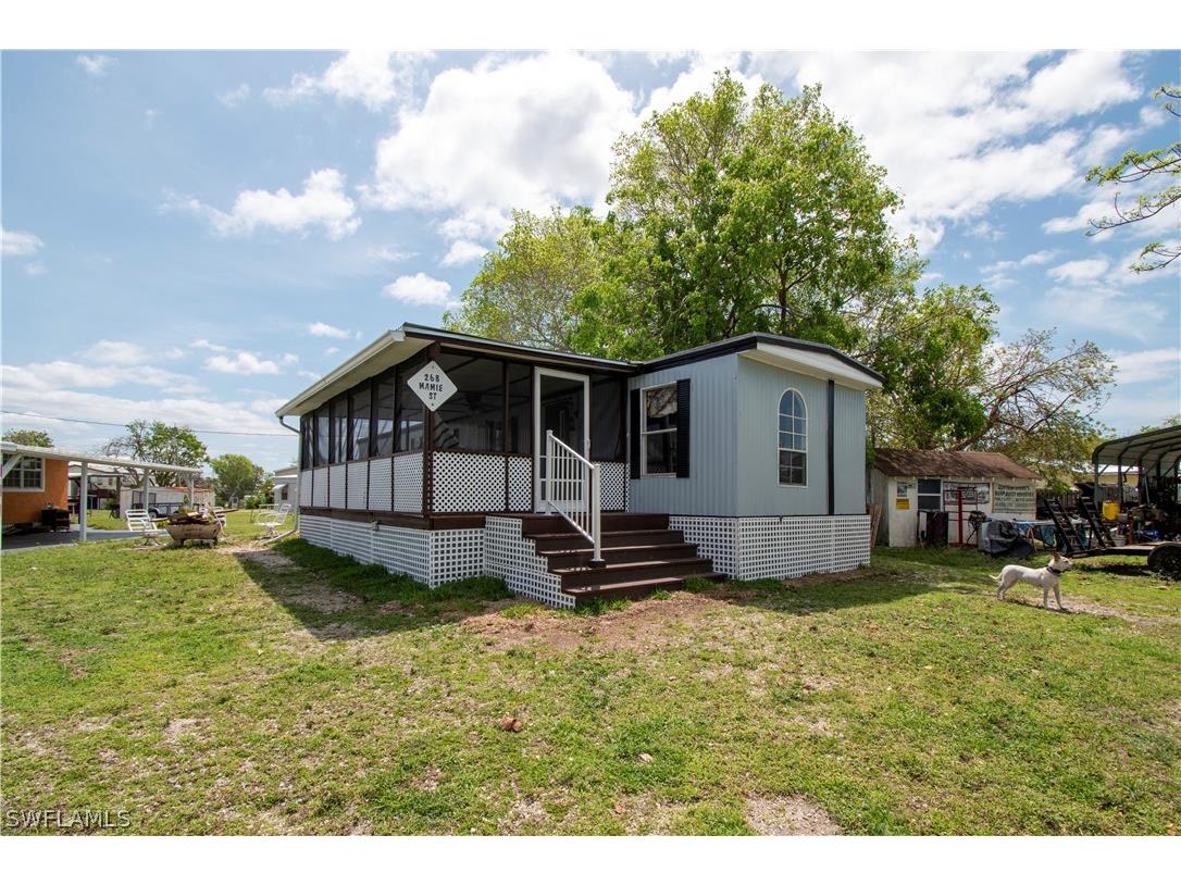 268 Mamie Street, Chokoloskee, FL, 34138 | MLS: 224028963 | Edina Realty