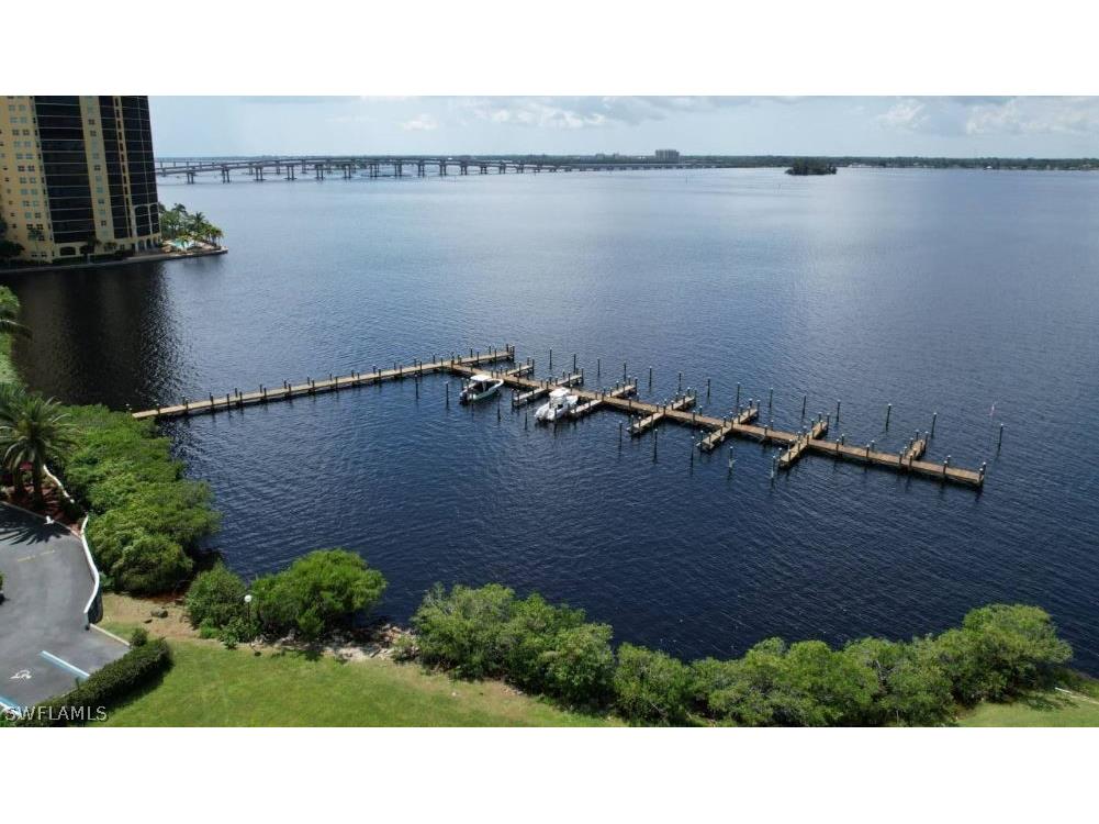 2885 Palm Beach Boulevard #305, Fort Myers, FL, 33916 | MLS: 224027518 ...