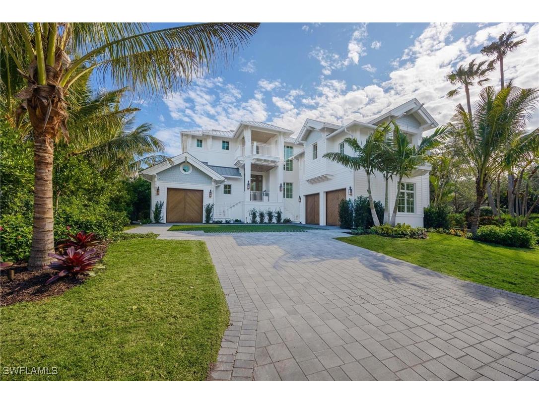 3295 Gordon Drive, Naples, FL, 34102 | MLS: 224098622 | Edina Realty