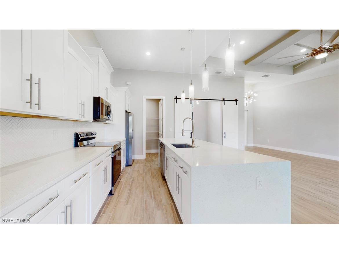 3917 15th Street SW, Lehigh Acres, FL, 33976 | MLS: 224020534 | Edina ...