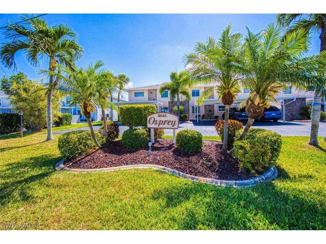 3943 SE 11th Place #105, Cape Coral, FL, 33904 | MLS: 224039852 | Edina ...