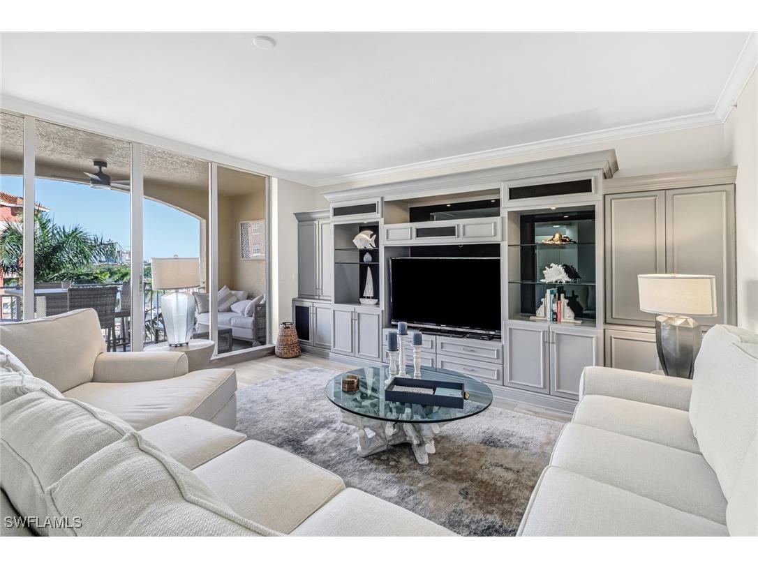 450 Bayfront Place #4405, Naples, FL, 34102 | MLS: 224079152 | Edina Realty