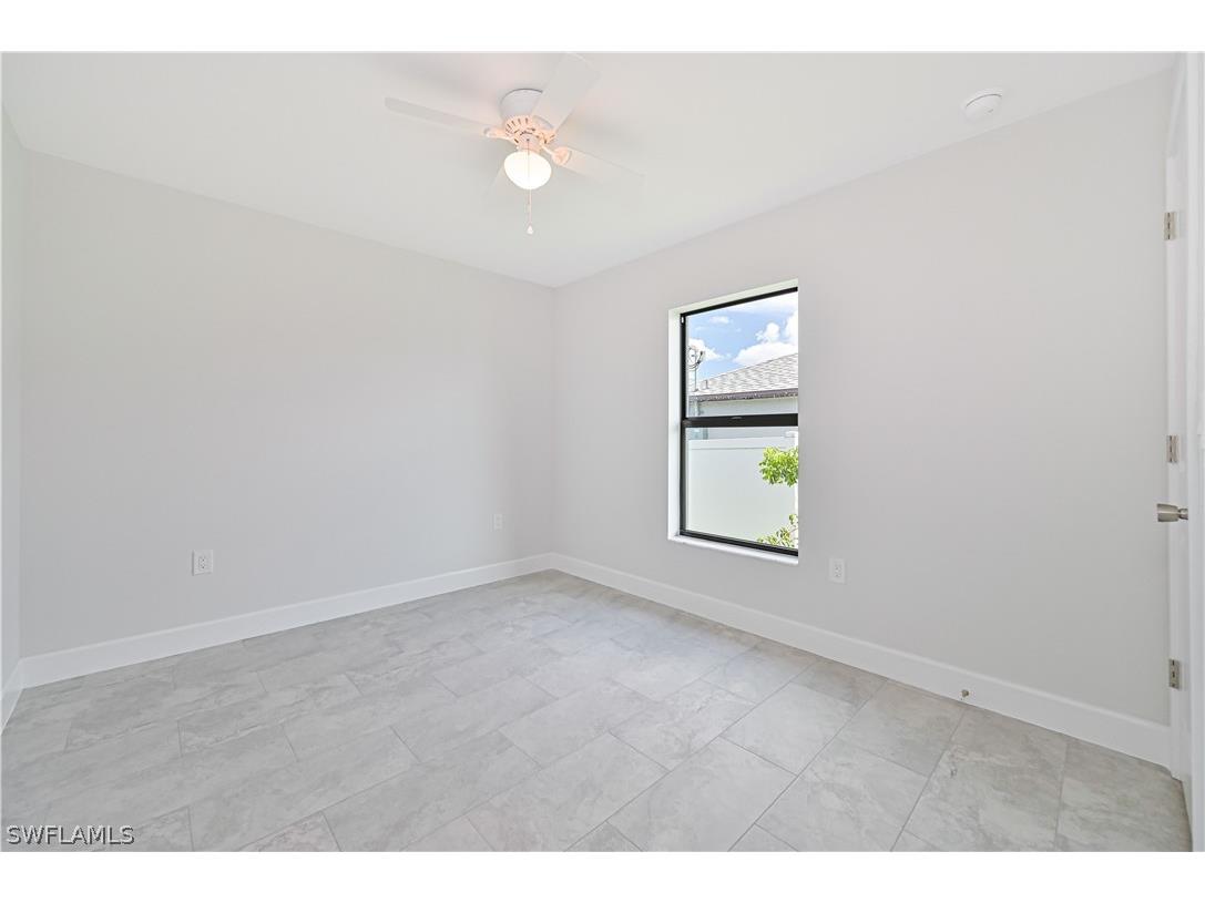 4608-4610 SW 8th Court, Cape Coral, FL, 33914 | MLS: 224052427 | Edina ...