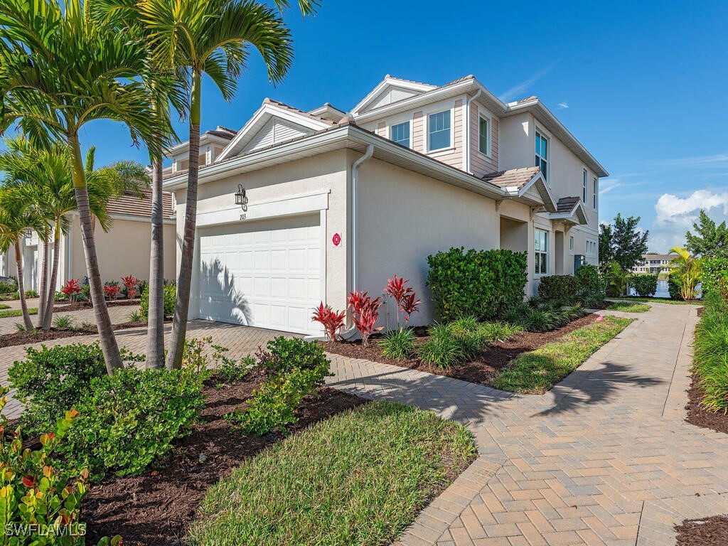 4683 Arboretum Circle #103, Naples, FL, 34122 | MLS: 225019500 | Edina Realty
