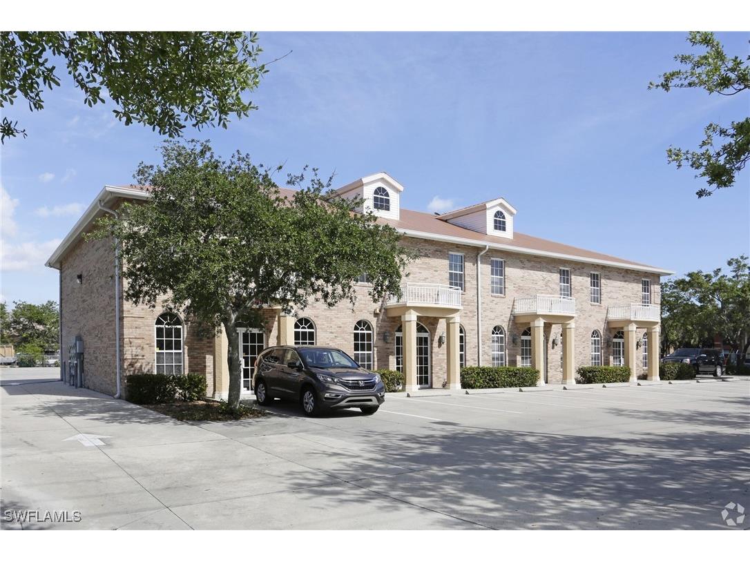 , Naples, FL, 34104 | MLS: 225024950 | Edina Realty