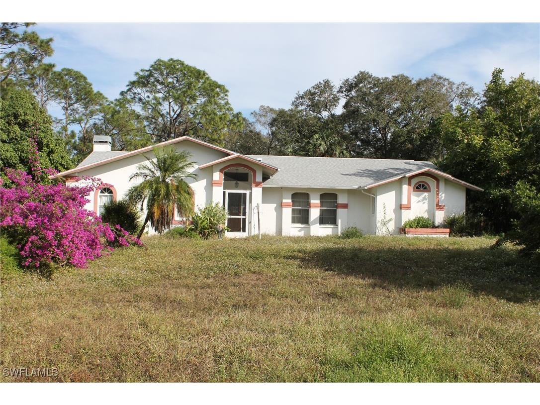 6 Columbus Avenue, Lehigh Acres, FL, 33936 | MLS: 224103947 | Edina Realty