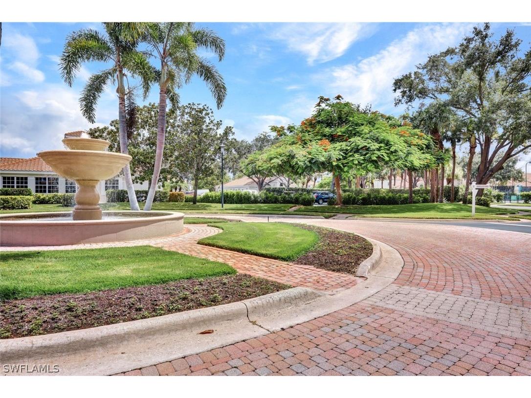 6859 Satinleaf Road S #203, Naples, FL, 34109 | MLS: 224054247 | Edina ...