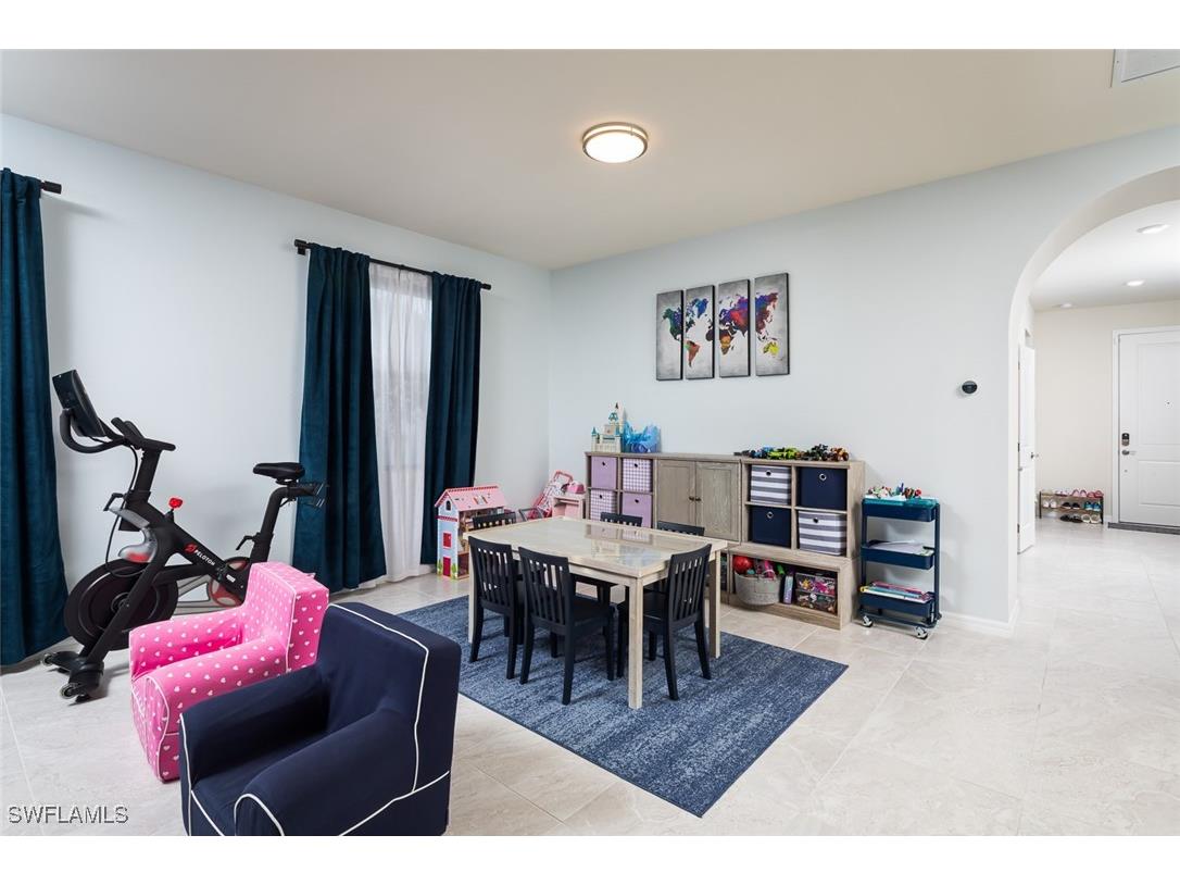 7266 Wilton Drive, Naples, FL, 34109 | MLS: 225010775 | Edina Realty