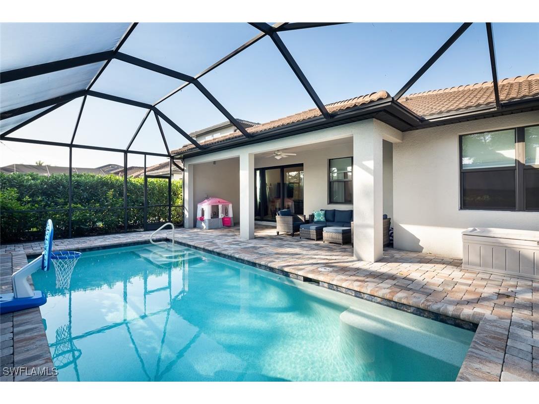 7266 Wilton Drive, Naples, FL, 34109 | MLS: 225010775 | Edina Realty