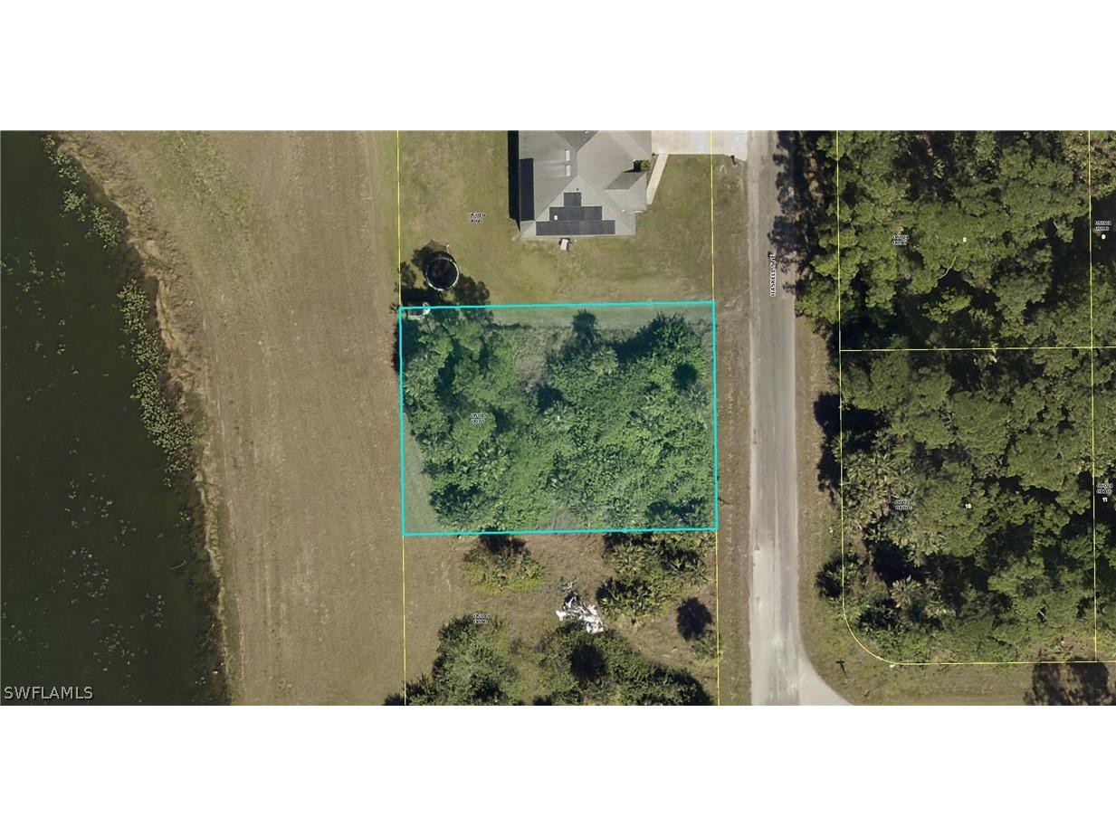 850 Haskell Street E, Lehigh Acres, FL, 33974 | MLS: 224060820 | Edina ...
