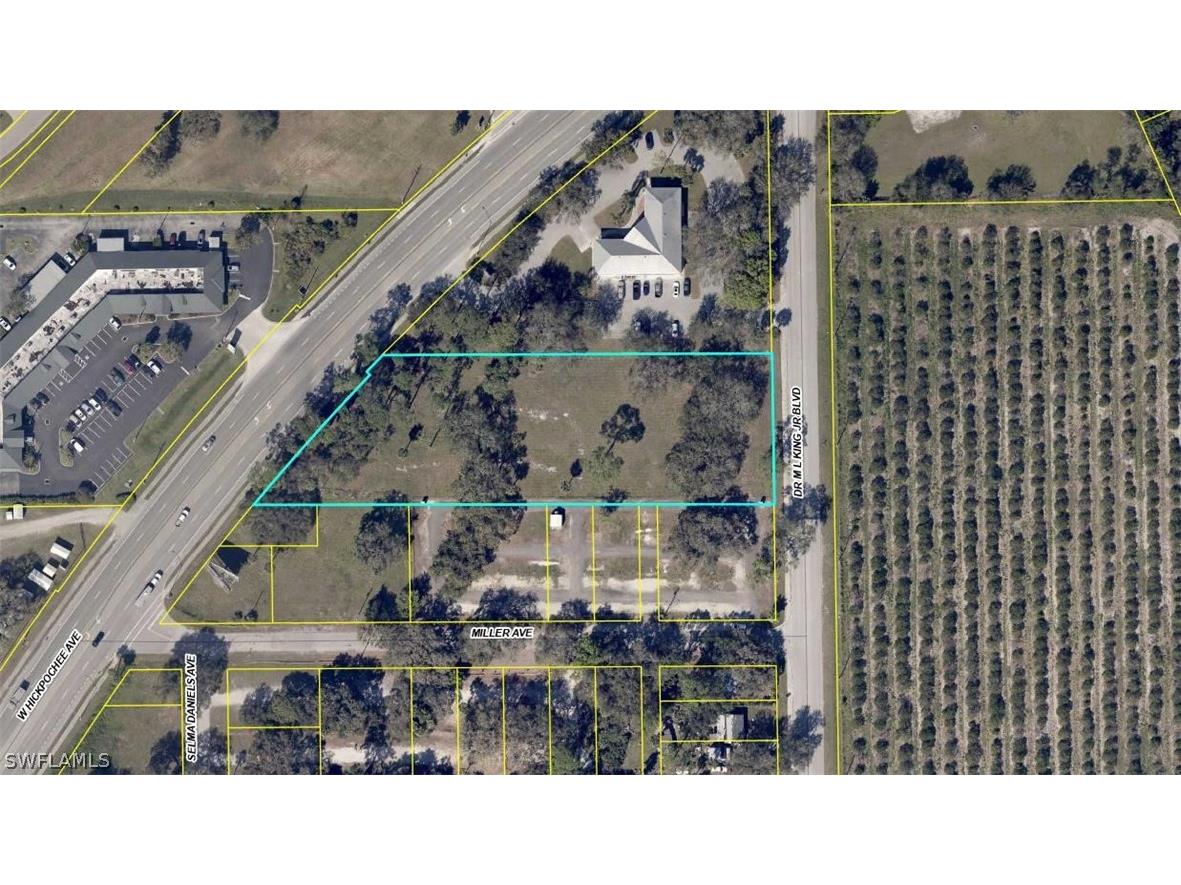 891 W Hickpochee Avenue, Labelle, FL, 33935 | MLS: 219070843 | Edina Realty